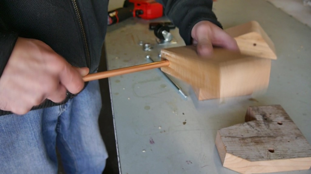 How to make a Mobile Tool Base With Free Plans - Tool Craze