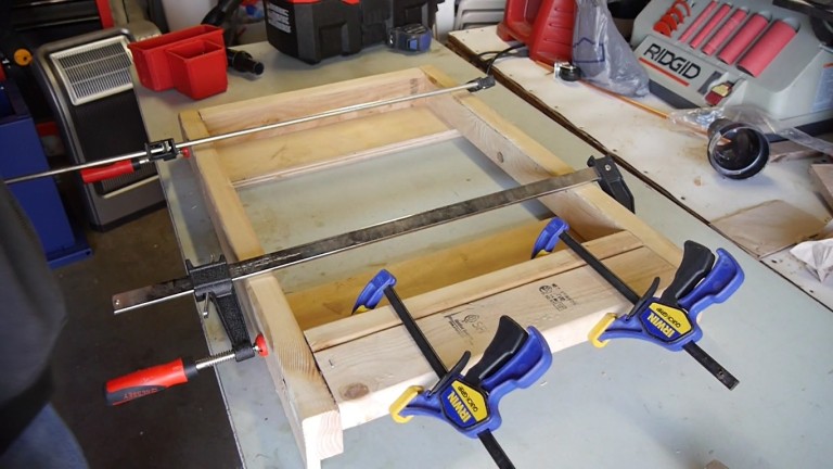 How to make a Mobile Tool Base With Free Plans - Tool Craze