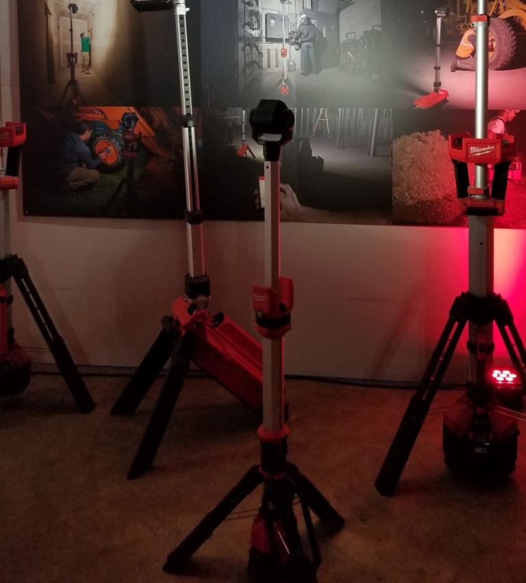 Milwaukee M12 Rocket Dual Power Tower Light - Tool Craze