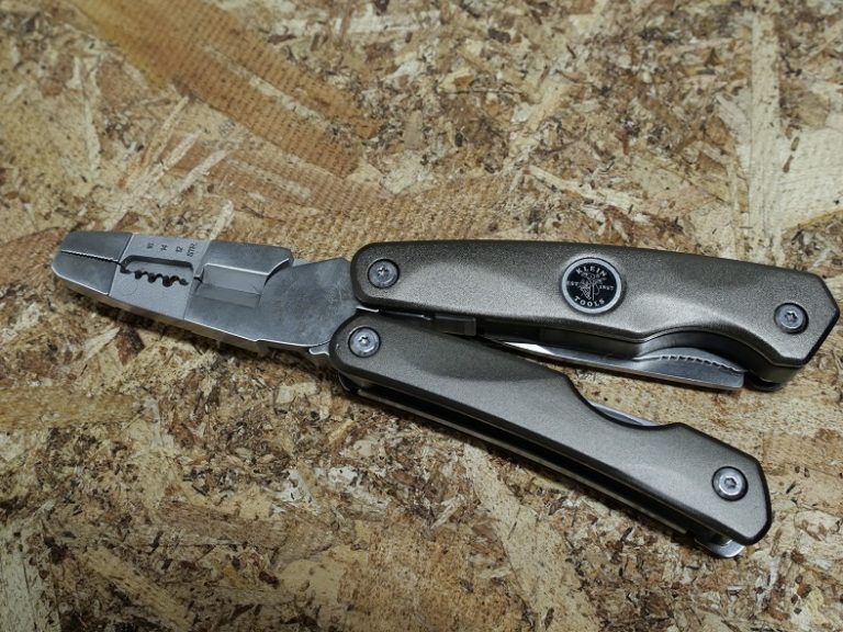 Klein Tools Electrician’s Hybrid Plier Multi-Tool 44216 Honest Review ...